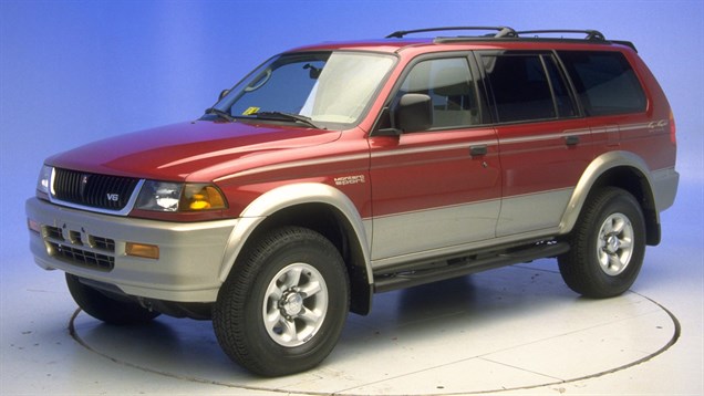 1999 Mitsubishi Montero Sport