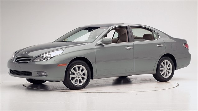 2004 Lexus ES 330