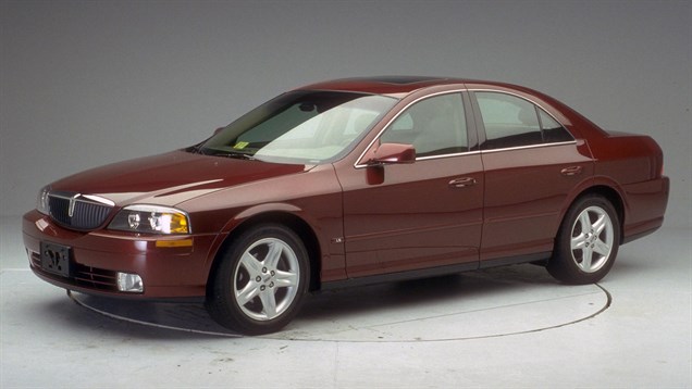 2000 Lincoln LS