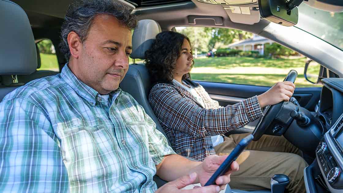 Smartphone app shows promise for logging teens’ practice drives